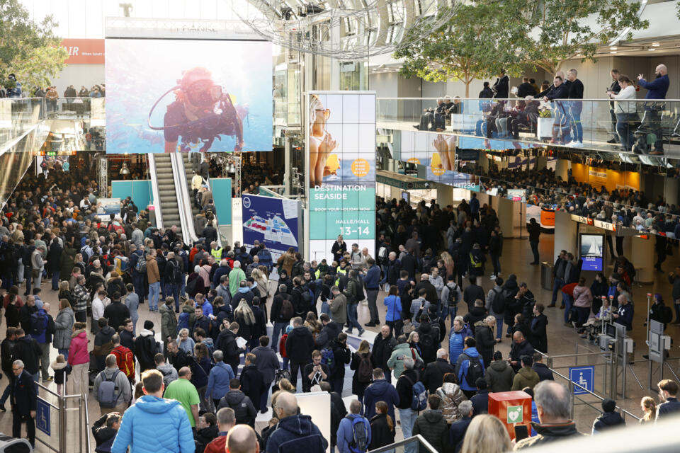 The world's largest water sports show opened its doors - Events ...